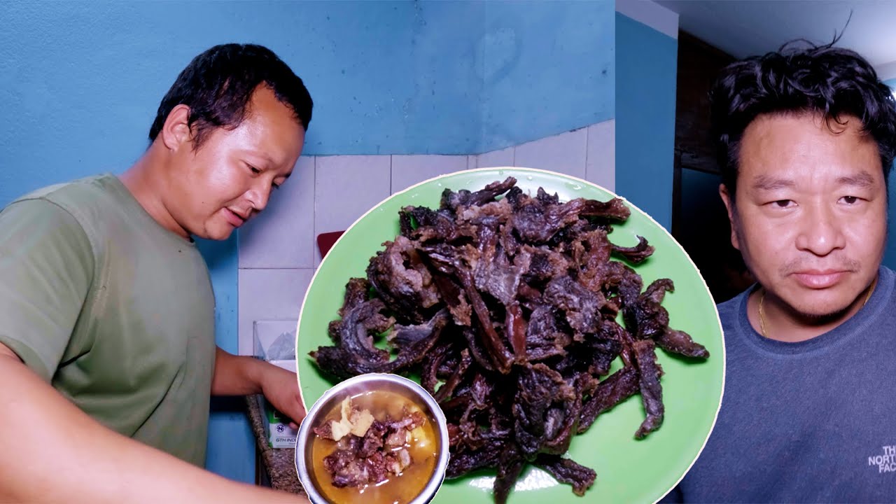 buff dry meat SUKUTI in our dinner with uncle Diwaaz || Rojan cooks ...