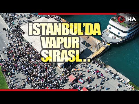 İstanbul’da Bayramda Vapur Sırası Yoğunluğu