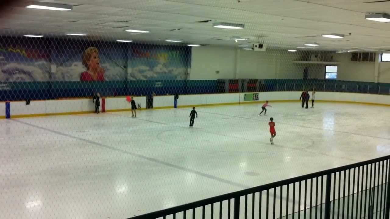 Mila - routine de patinage artistique - YouTube