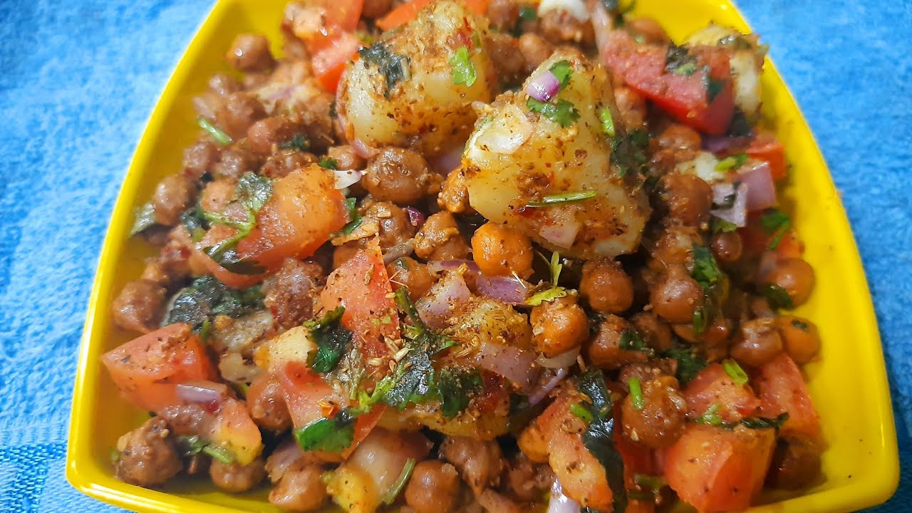 chane aaloo ki chatpati chaat || चने आलू की चटपटी चाट || Ramazan ...