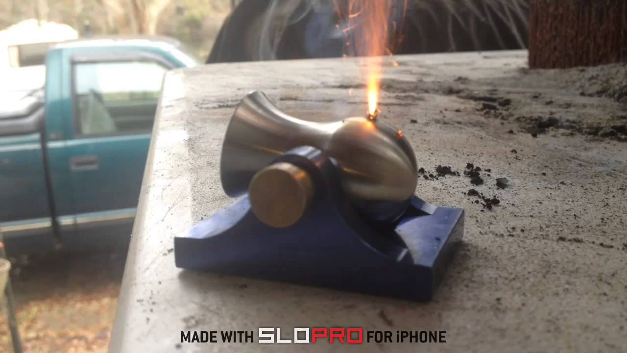 Pocket Artillery Mini Cannon Firing In Slow Motion - YouTube