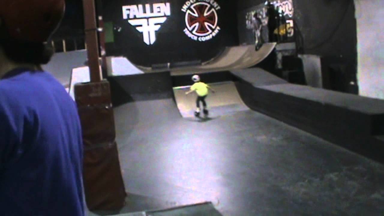 jake blade and skate - YouTube