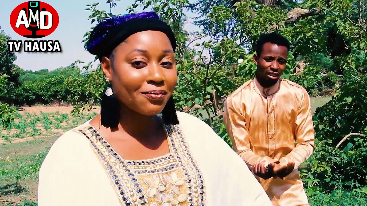Sabuwar Wakar Dan Hausa Ruma Official Video - YouTube