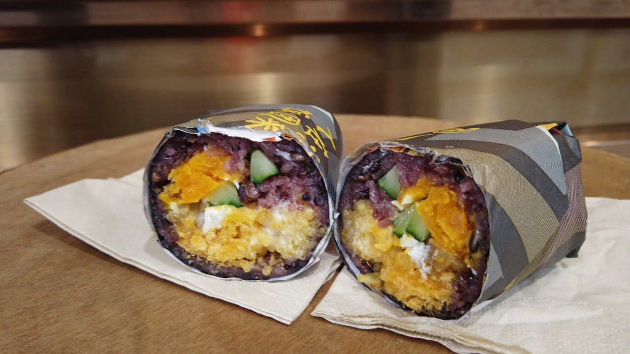 Delicious KOREAN GIMBAP how its made | Street food in China | 紫菜包饭 韩式饭团 ...