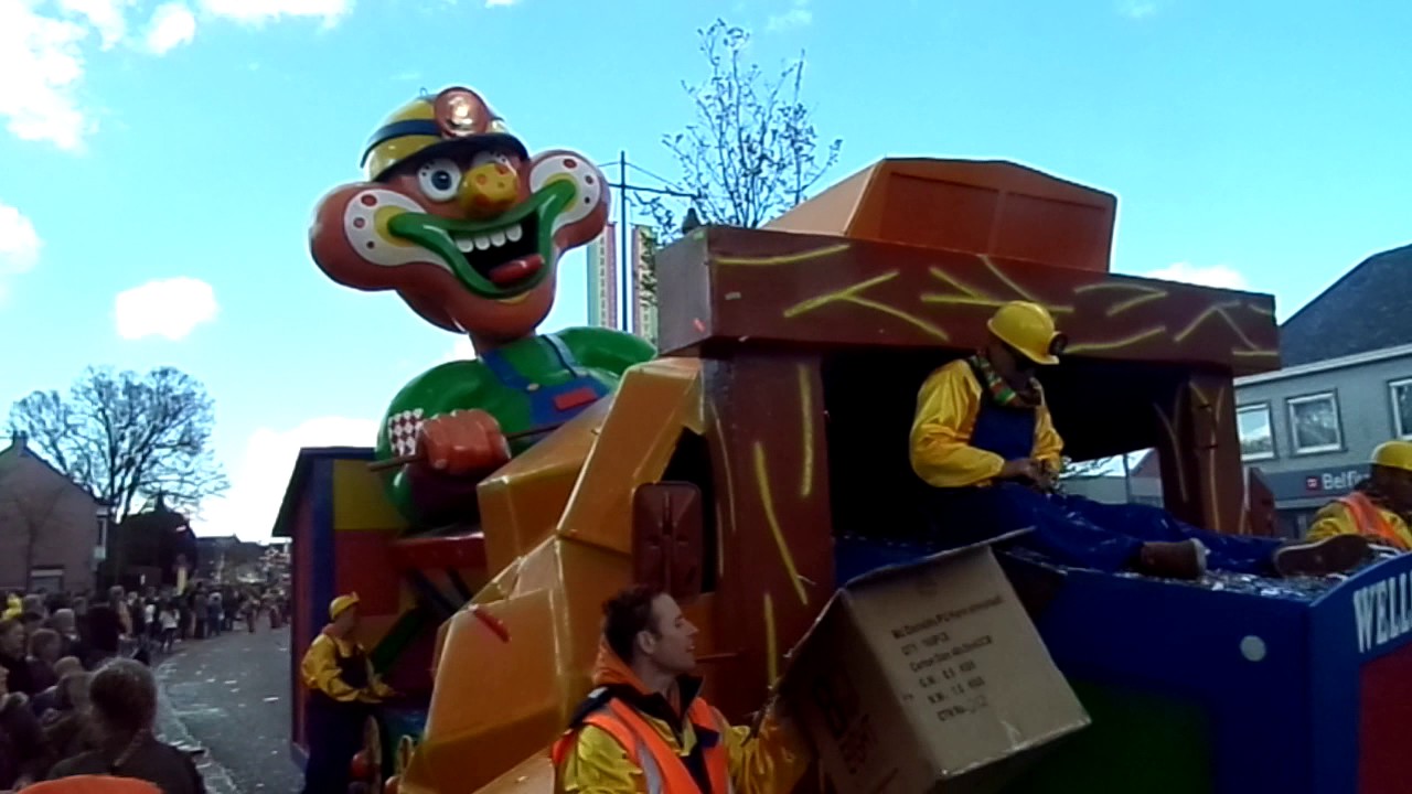 Stoet kermt 2017 #7 cv de Lommelse trekhaken. - YouTube