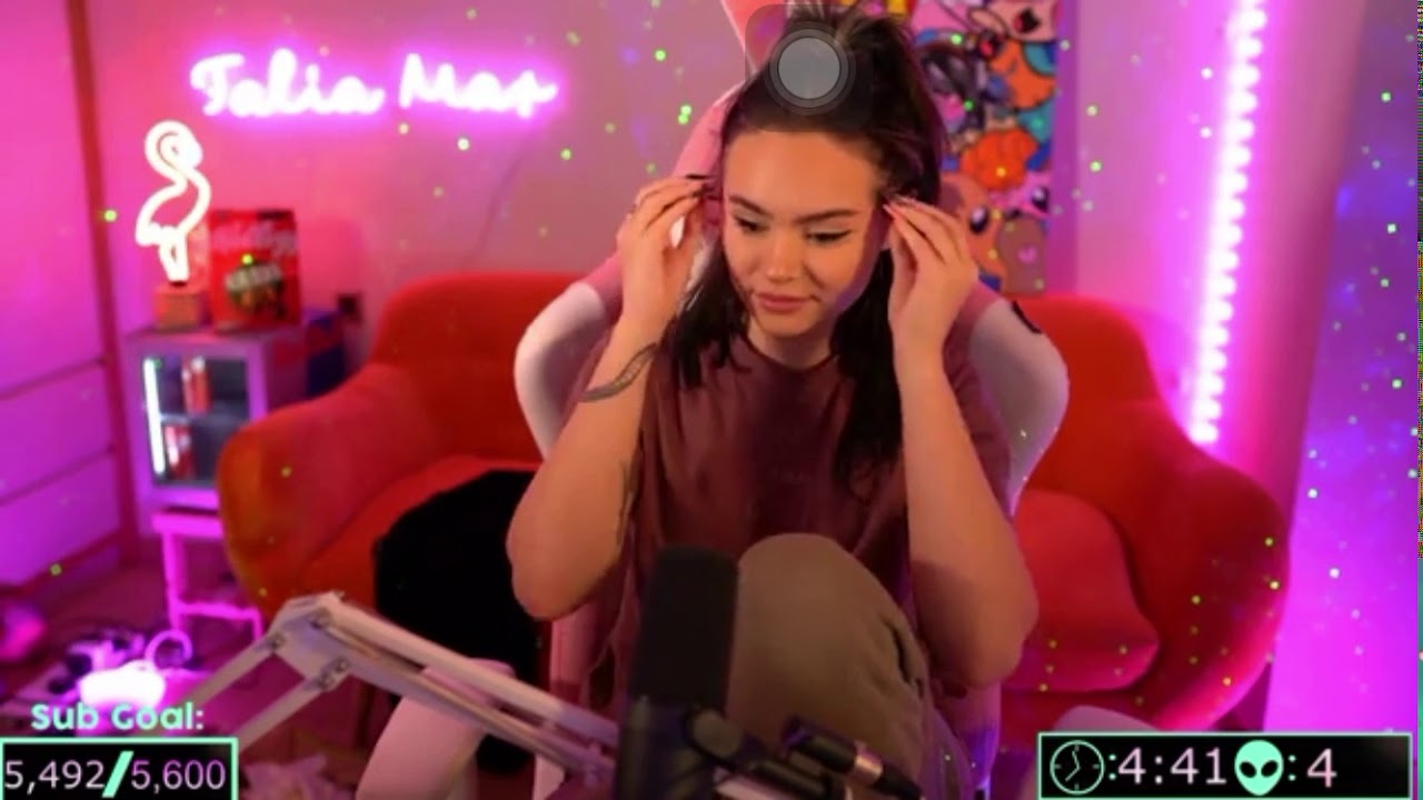 Talia Mar Talks About Crying On The New Year’s Eve Stream - YouTube