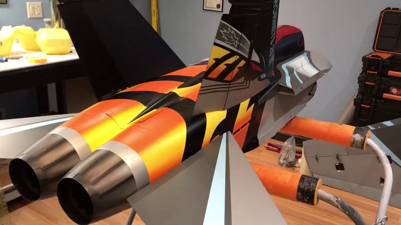 SM F18 rudders functional - YouTube