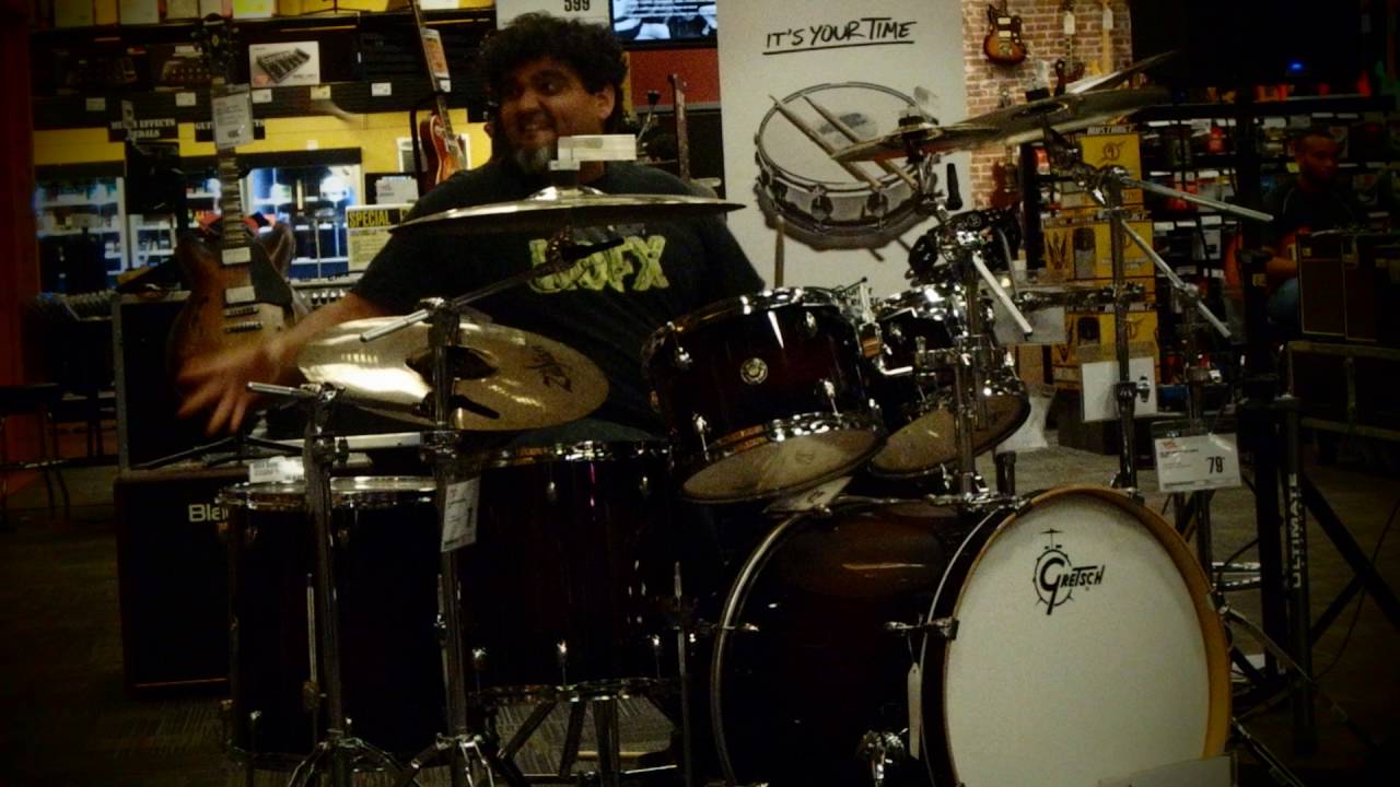 INSANE punk rock DRUM SOLO / with strobe video effects!!! - The Champ ...