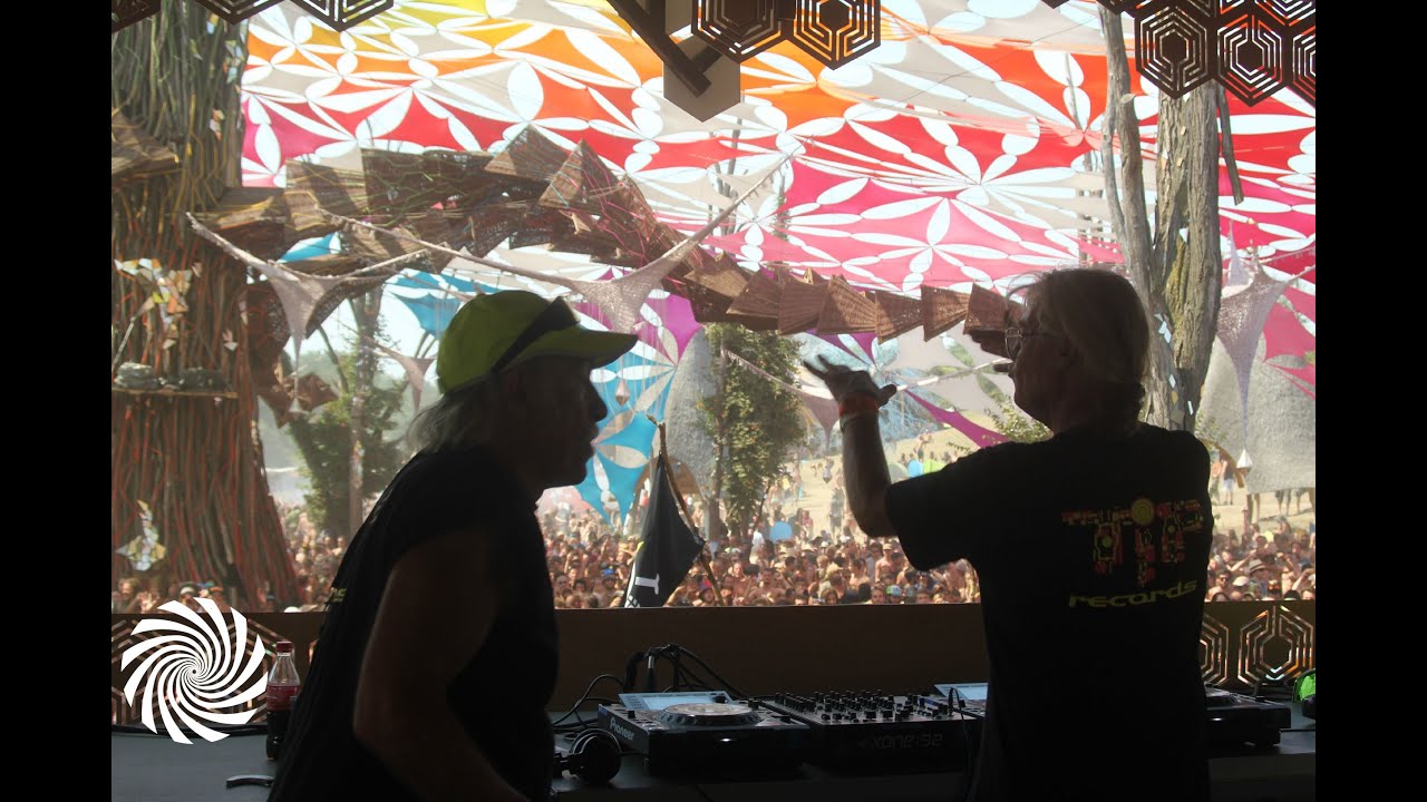 Raja Ram & DJ Chicago (1200 Micrograms ) @ Ozora Festival 2015, part 4 ...