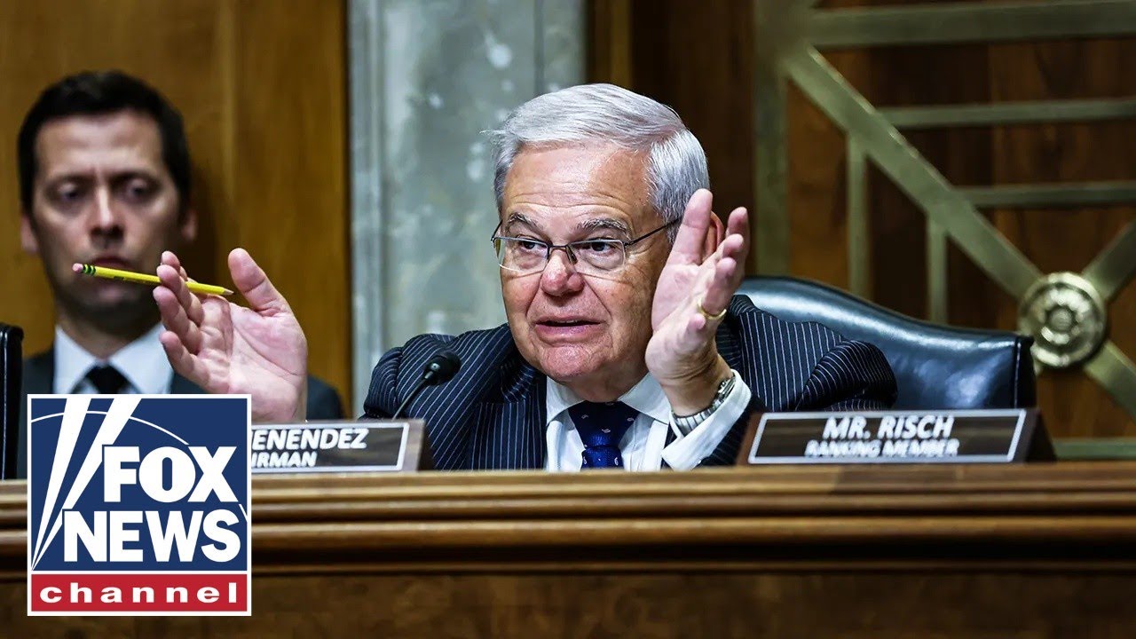 'Gold Bar Bob' charges not surprising to anyone: NJ mayor - YouTube