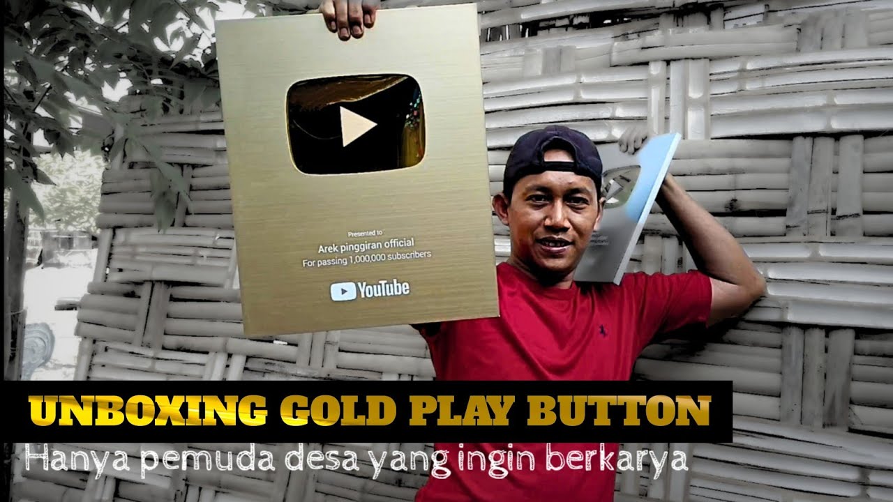 UNBOXING GOLD PLAY BUTTON - YouTube
