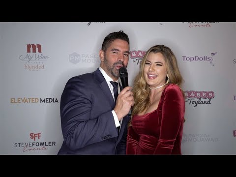 Cherie Noel Interview 2019 Babes in Toyland LA Spielzeug-Spendenaktion Roter Teppich