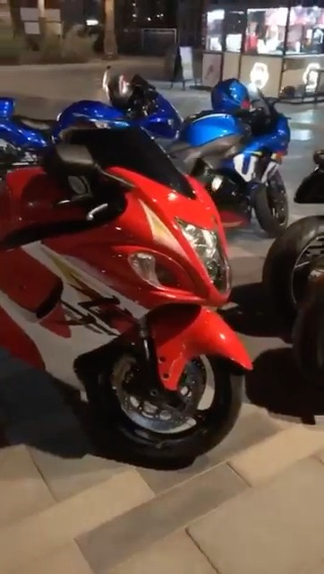 Superbikes line up #hayabusa #dubai #vibes - YouTube