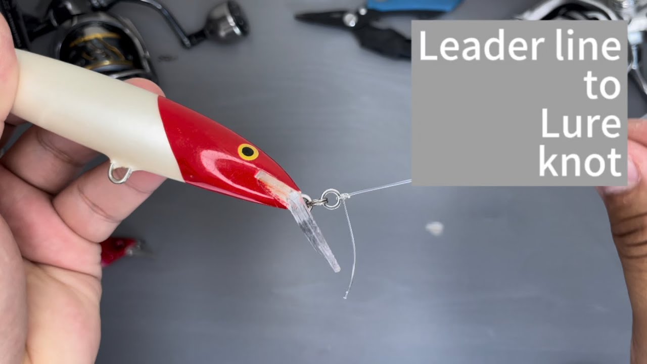 Quick and easy leader to lure knot - YouTube