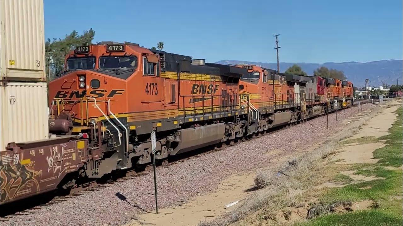A Day At Highgrove on BNSF San Bernardino Sub, Part 2 of 6 (Eastbound BNSF Intermodal) - YouTube