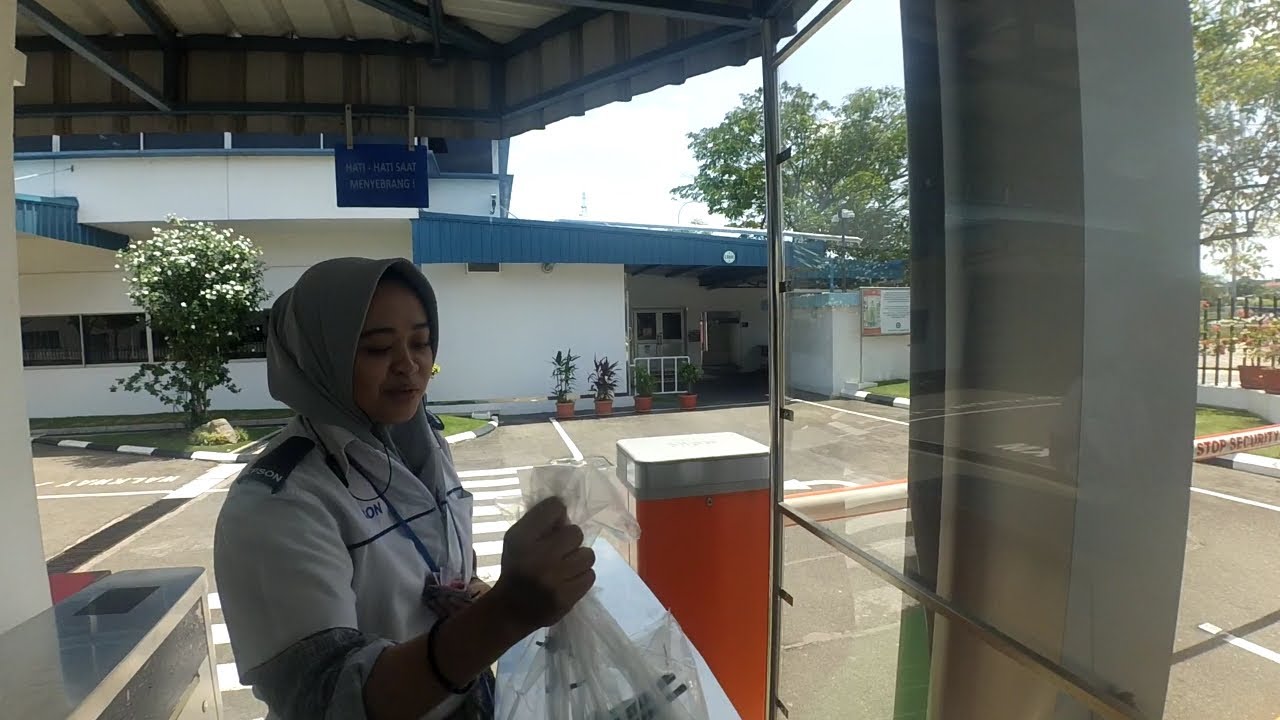 Go food ke PT EPSON Batam||vlog Batam#31 - YouTube