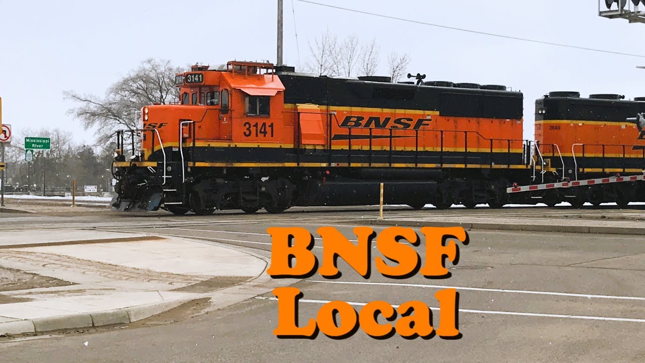 Bnsf Local Pulling Into Town For Some Switching - YouTube