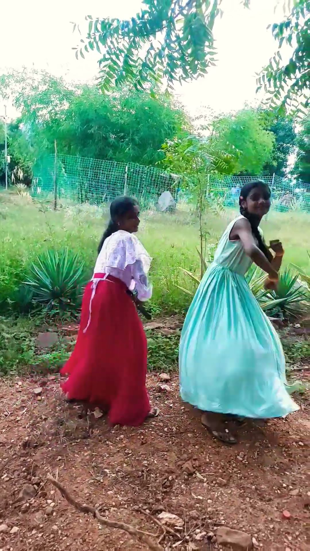 apudo Ipudo🥰😍 #song #tamil #love #telugu #music - YouTube