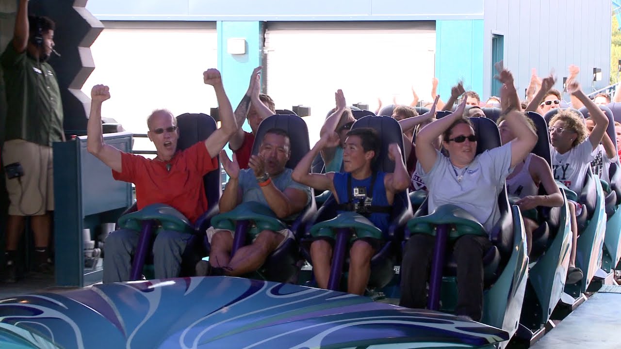Mako Grand Opening 1st Train Departs! SeaWorld Orlando B&M Hyper ...