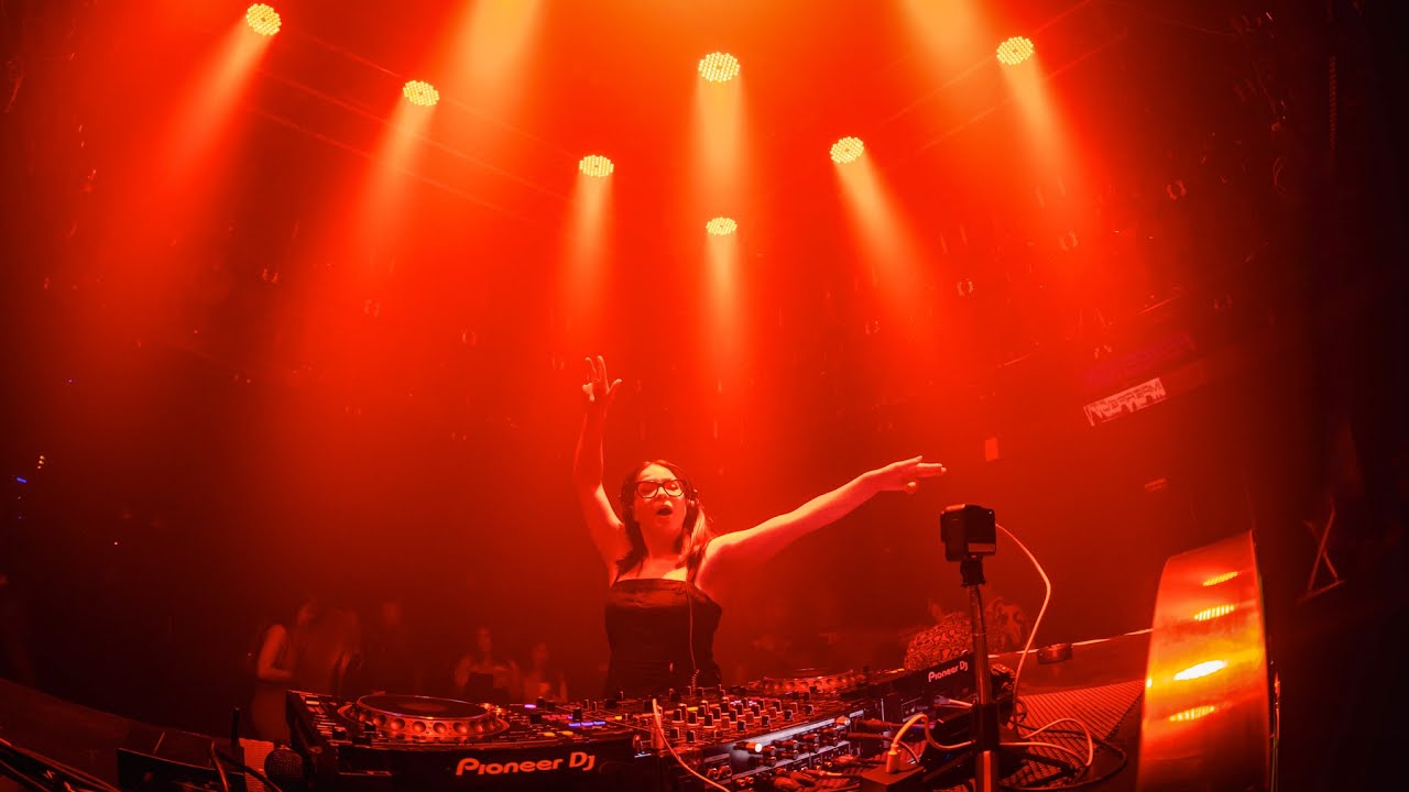 Perfectly Imperfect Live from Club Dabo - YouTube