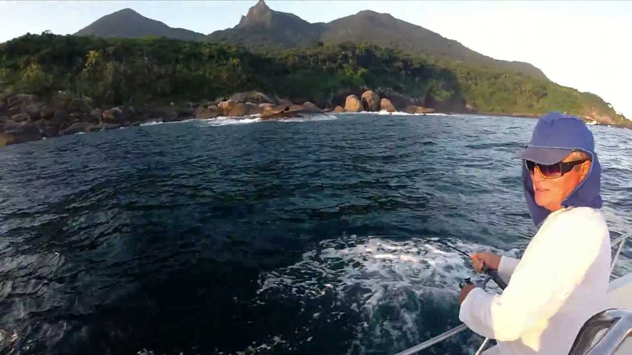Pesca em Ilhabela/SP - YouTube
