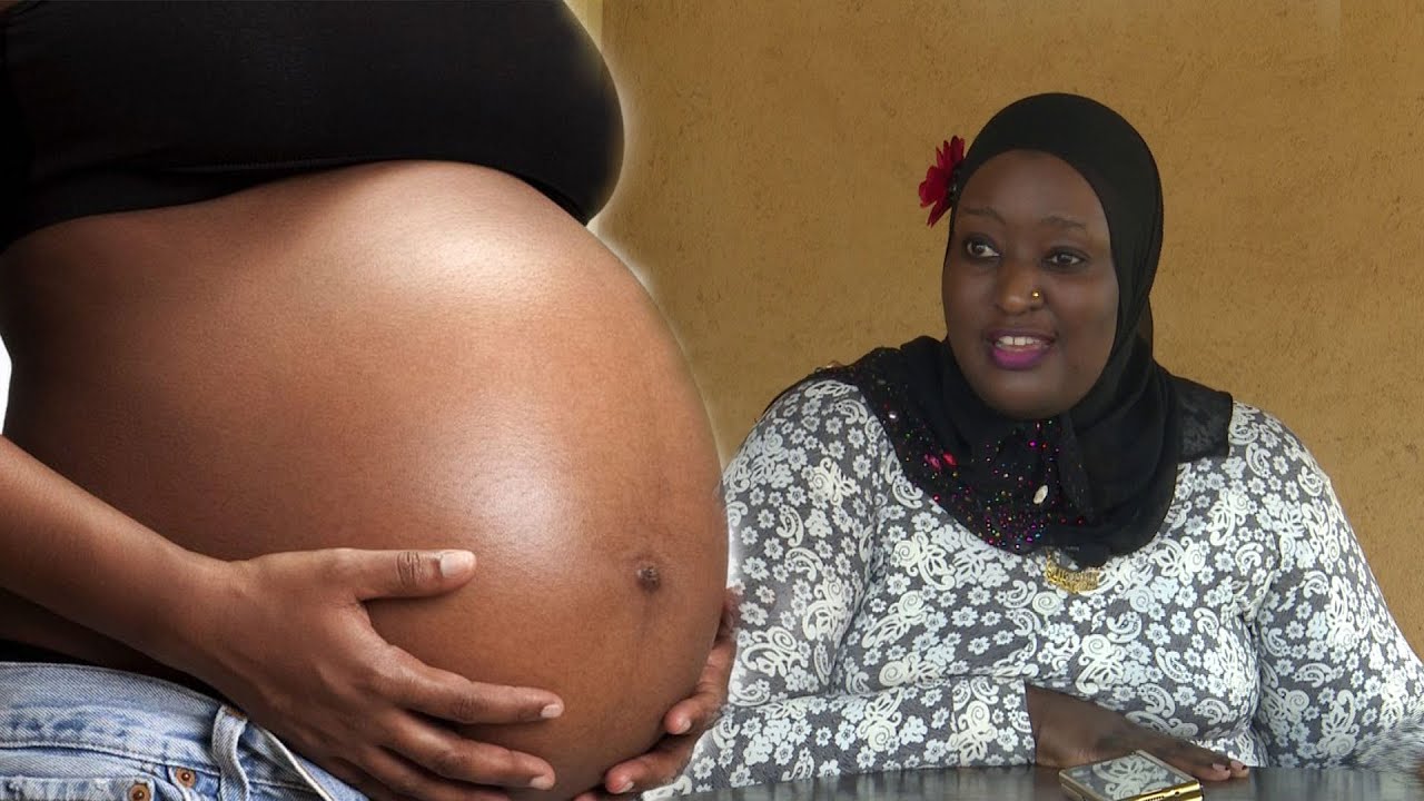 Dr. Kulthum eby'olubuto n'okuzalira mu America abisambaze - YouTube