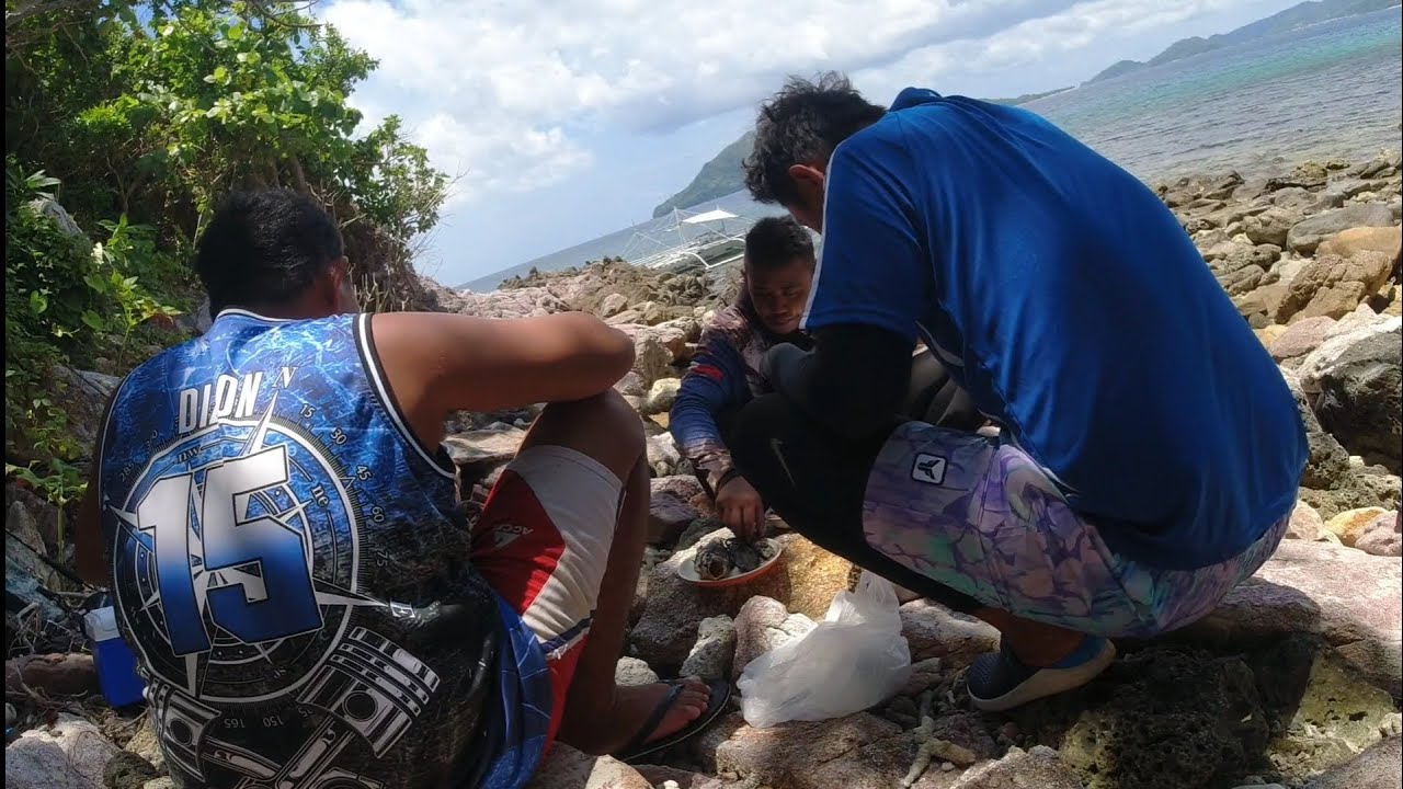 Panahon ng mga kulapo I Sakto lang pantawid ng tanghalian ang huli with ...