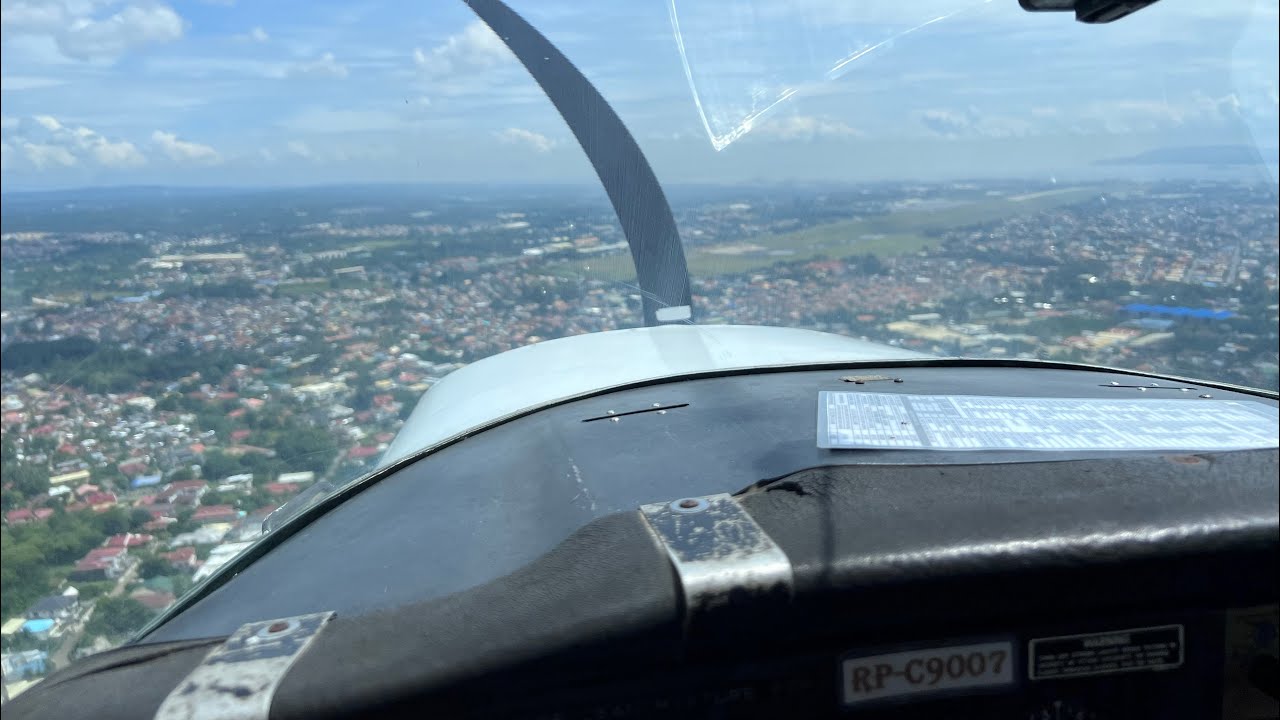 RAW VLOG I AVIATION I C-152 ENGINE - YouTube