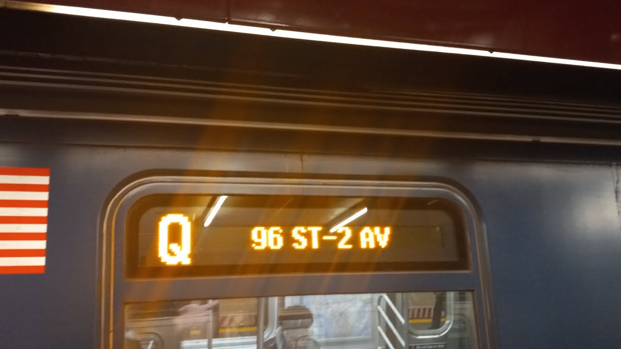 96th street bound R160A-2 Half Cuomo (Q) Express train at 34th street ...
