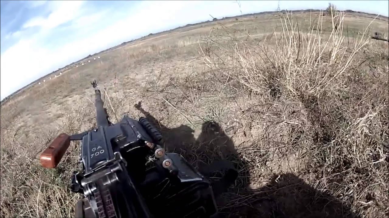 A Magyar Honvédség fegyverei / The Hungarian Defence Force's guns - YouTube