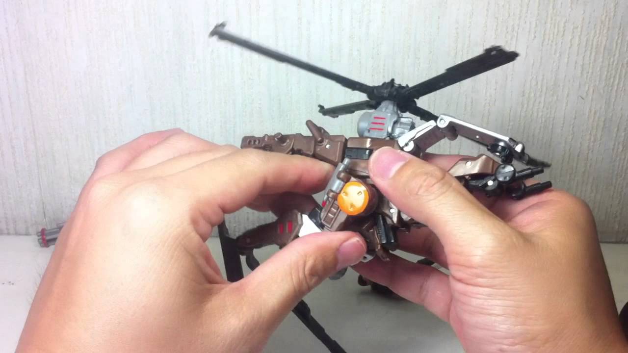 Transformers DOTM Human Alliance Whirl with Major Sparkplug - YouTube
