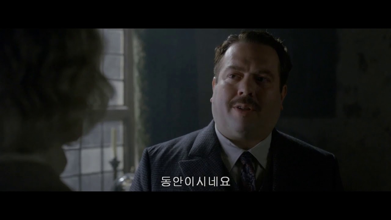 Fantastic Beasts the Crimes of Grindelwald - Nicolas Flamel Scene - YouTube