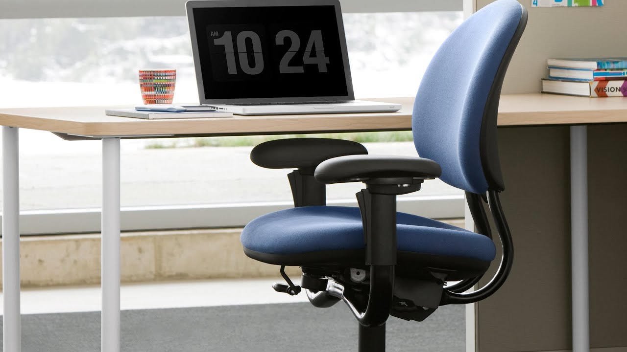 Steelcase Criterion Chair Review: An Ergonomic Chair For Anyone On A ...