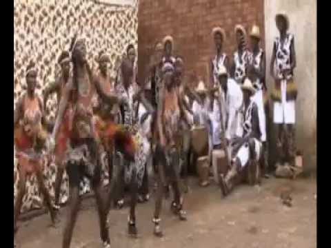 Adungu Dance.swf - YouTube
