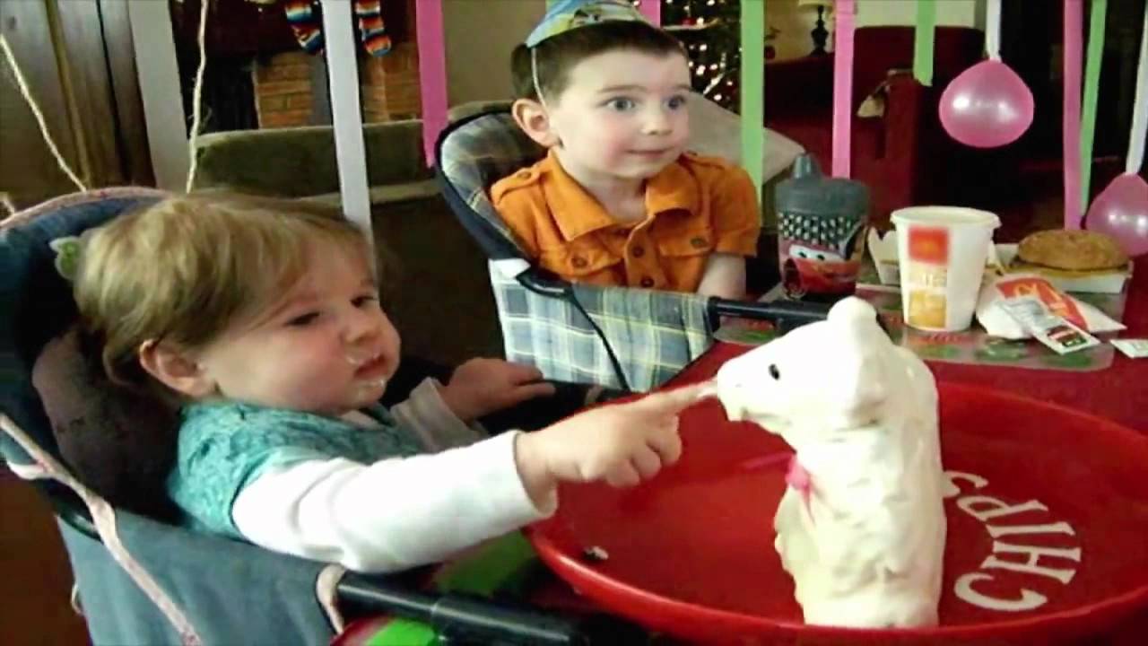 Hilarious Birthday Fails+child - YouTube