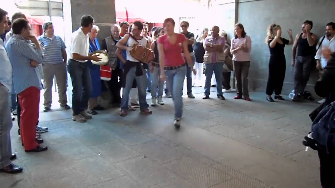 Saltarello Abruzzese 1 - YouTube