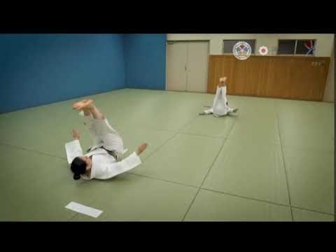 Queda para trás - Ushiro Ukemi - YouTube