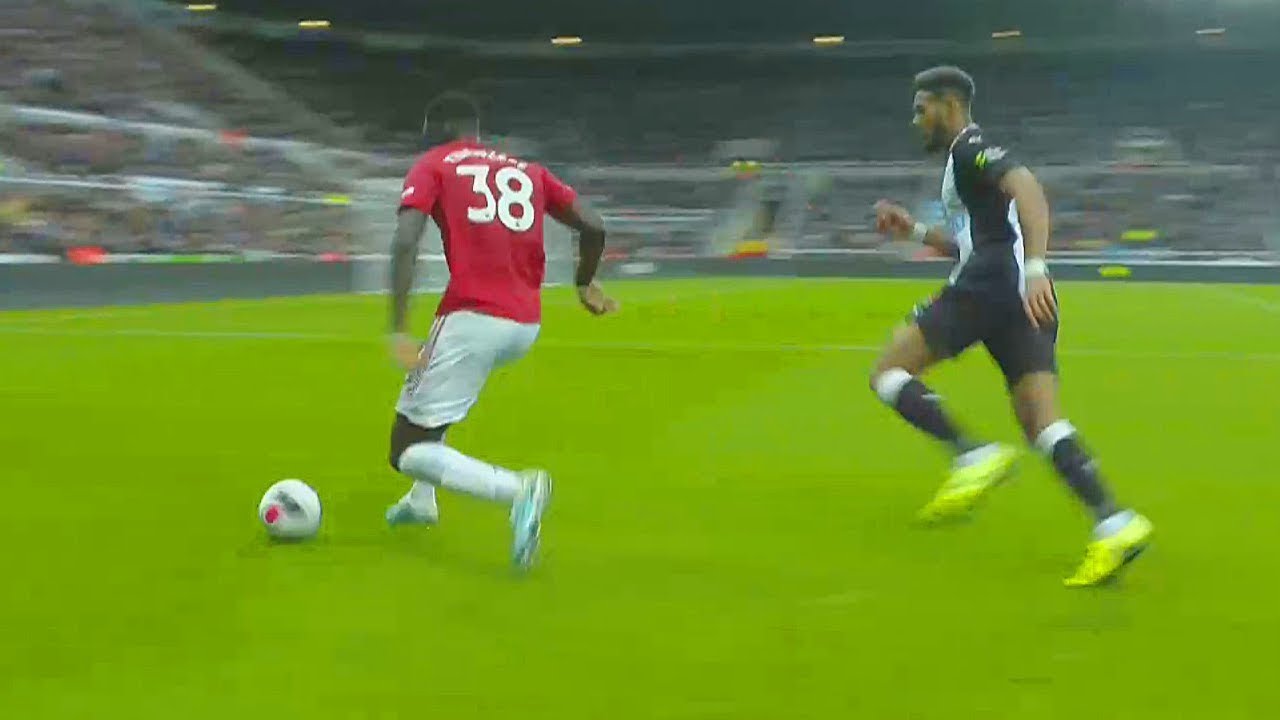 Alex Tuanzebe Will Strengthen The Manchester United Defense. - YouTube