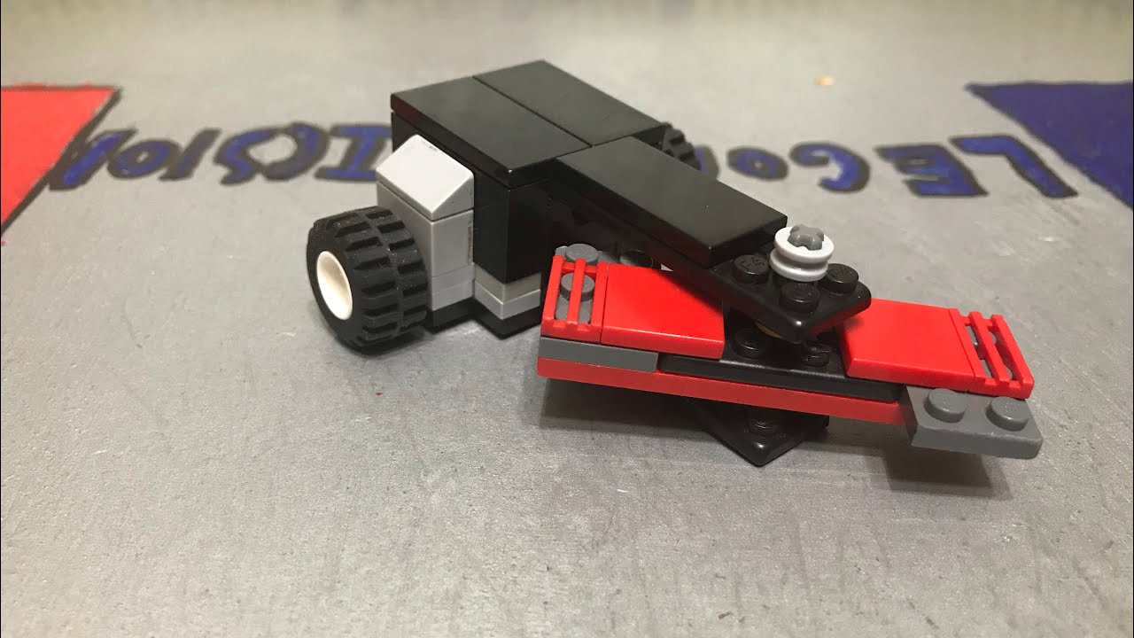 LEGO Battlebots Tombstone Begins Title Defense - YouTube