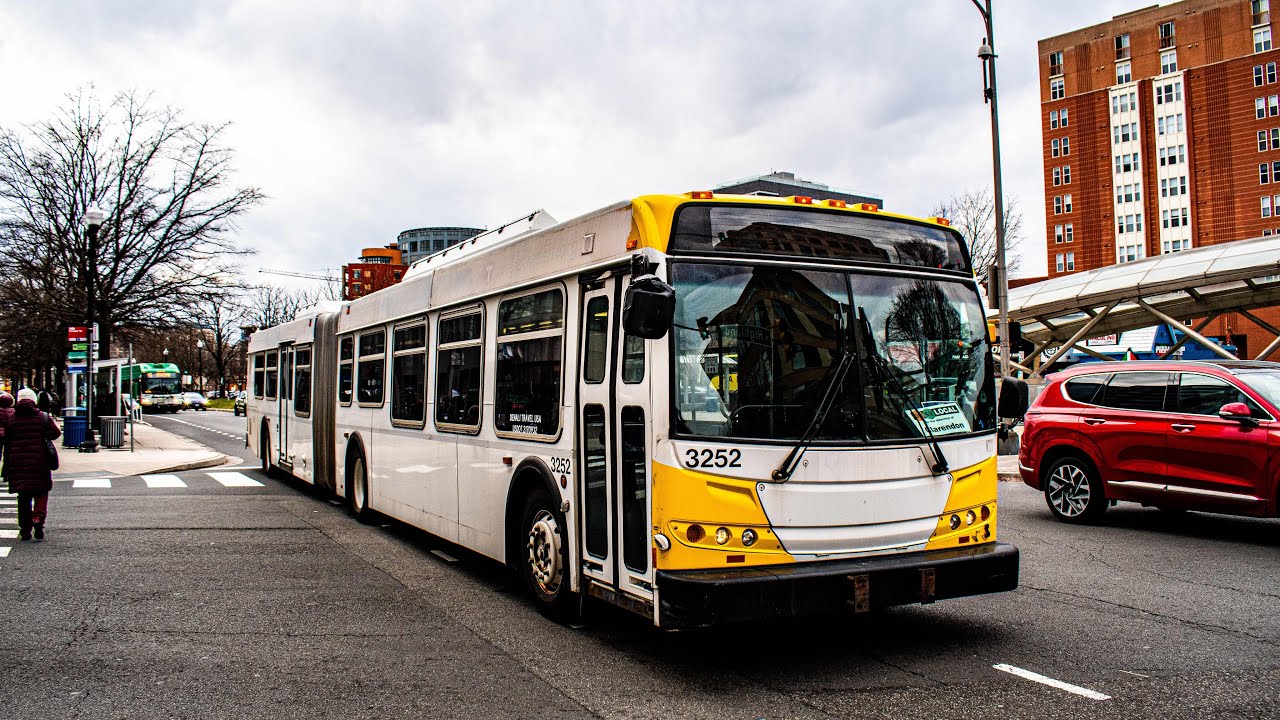 Denali Travel USA Ex Minneapolis Metro Transit 2008 New Flyer D60LFR ...