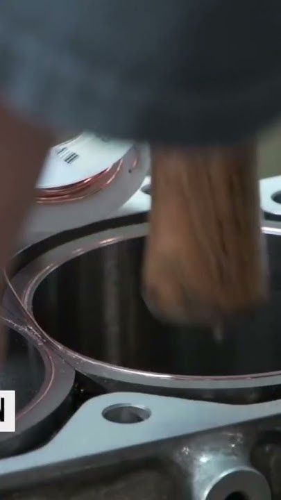 The Best Japanese V8 Engines Ever: Toyota 2UR-GSE - YouTube