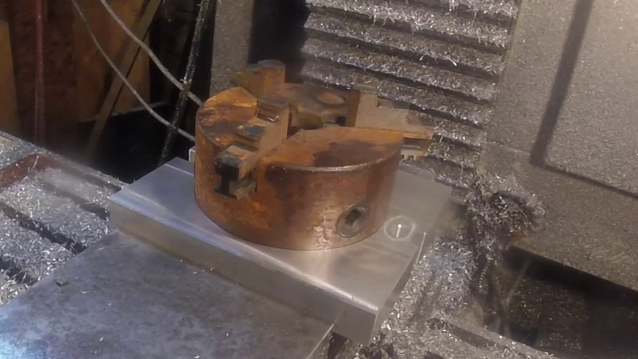 Making a lathe chuck mounting plate - YouTube