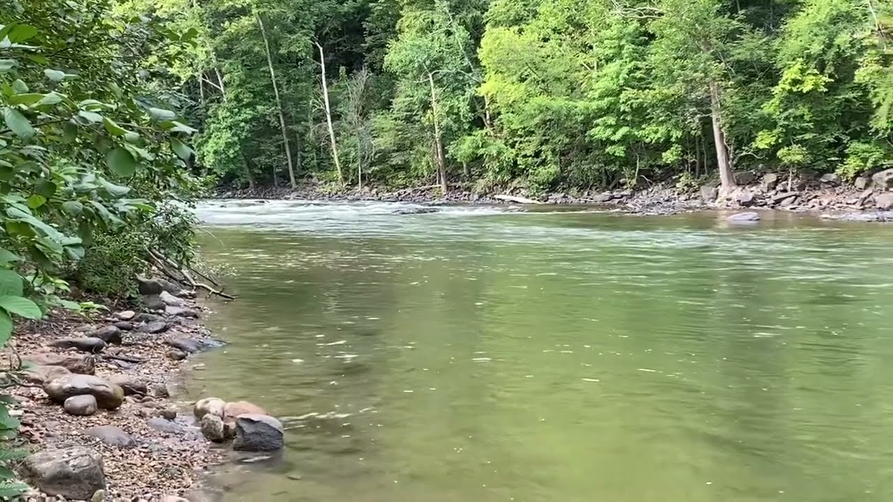 Chestoa Recreation Area on the Nolickucky River in Cherokee National ...