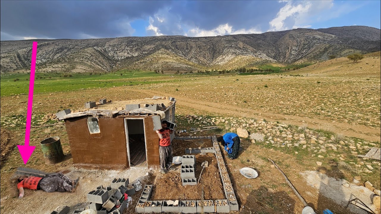 "Enjoyable experience of nomadic kitchen bath in the embrace of nature in a nomadic hut" - YouTube