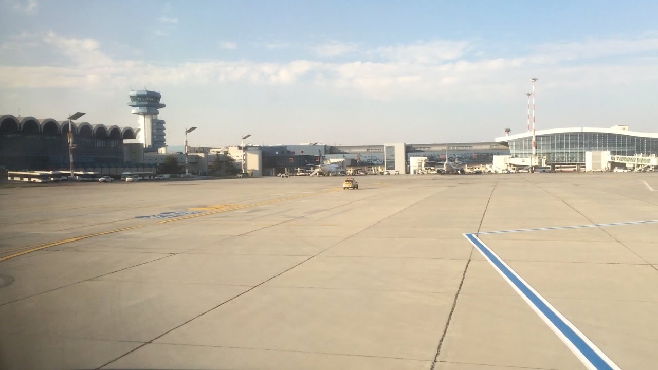 Flying - Landing Into Henri Coandă International Airport (Otopeni ...
