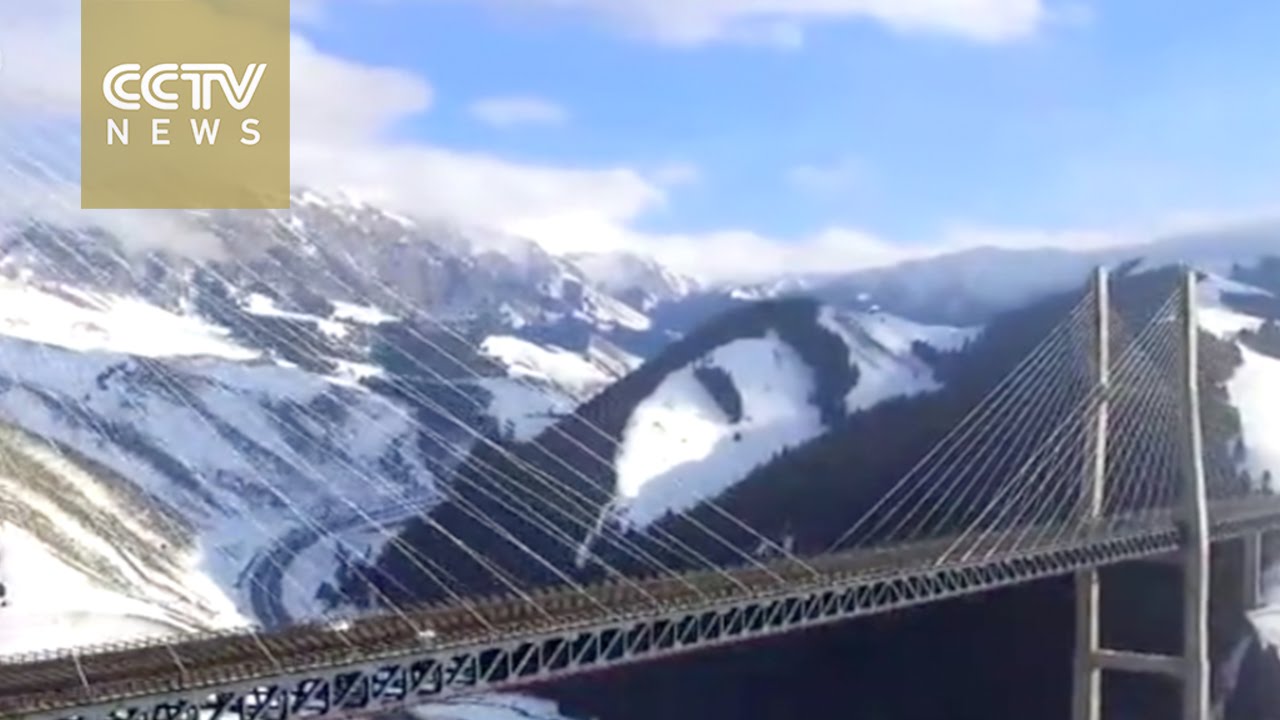 Xinjiang's Guozigou Bridge - A modern wonder along the Silk Road - YouTube