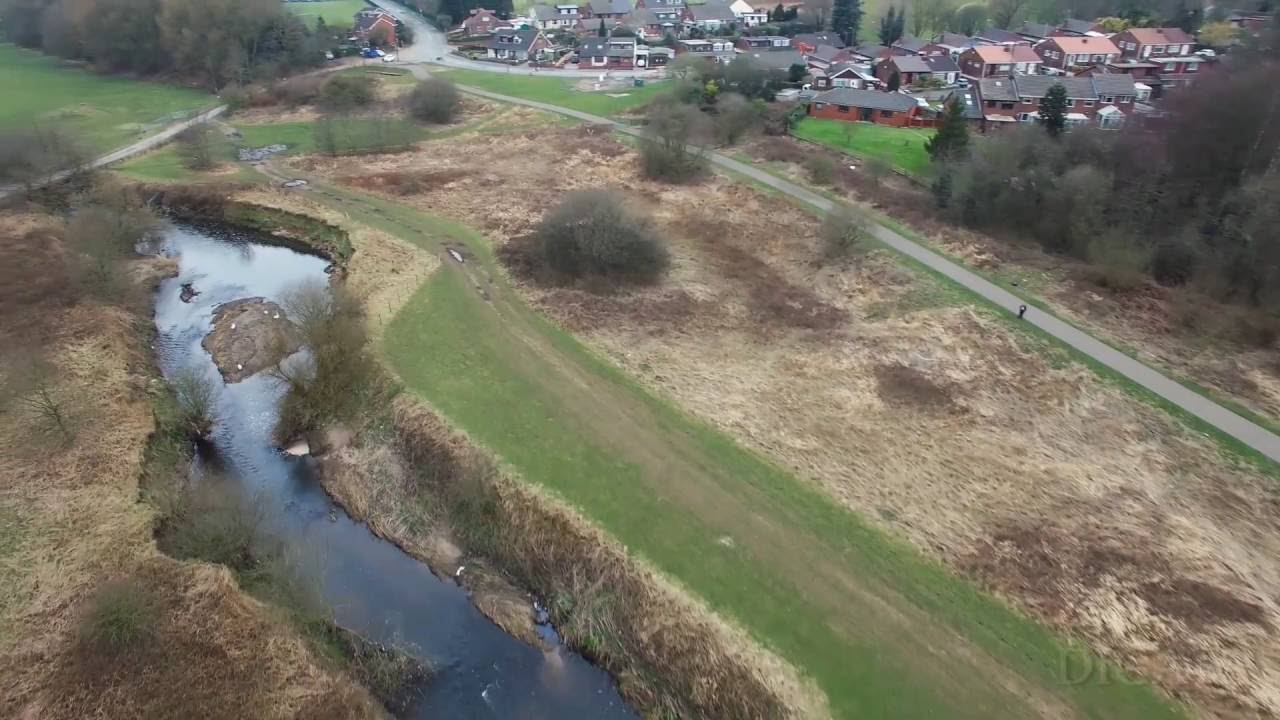The Sankey Valley Viaduct - YouTube