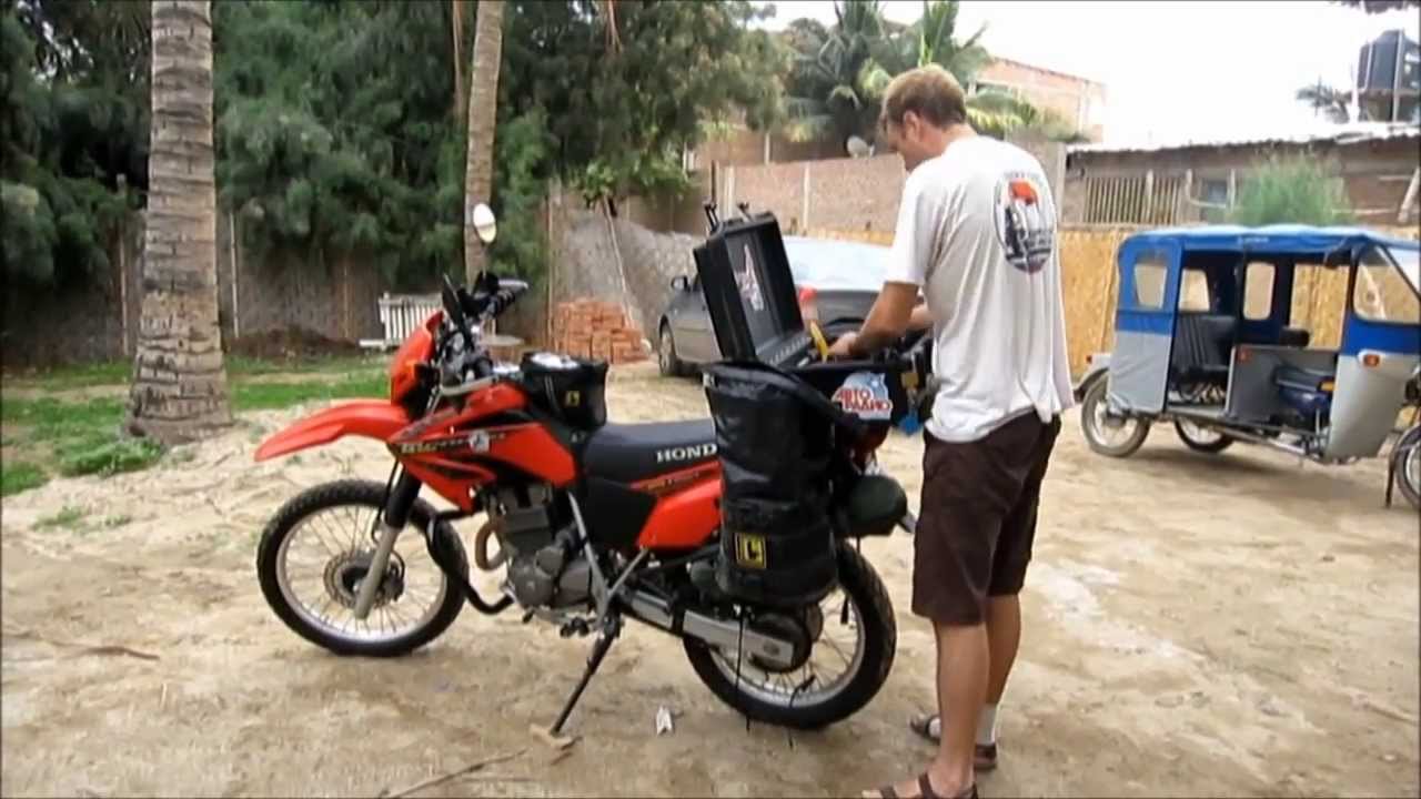 Багаж в мотопутешествии - YouTube