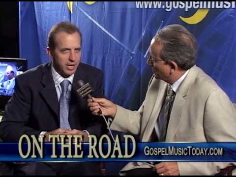 Eric Bennett of Triumphant Quartet on Gospel Music Today - YouTube