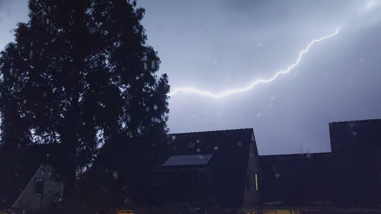 Bright Midnight Thunderstorm - YouTube